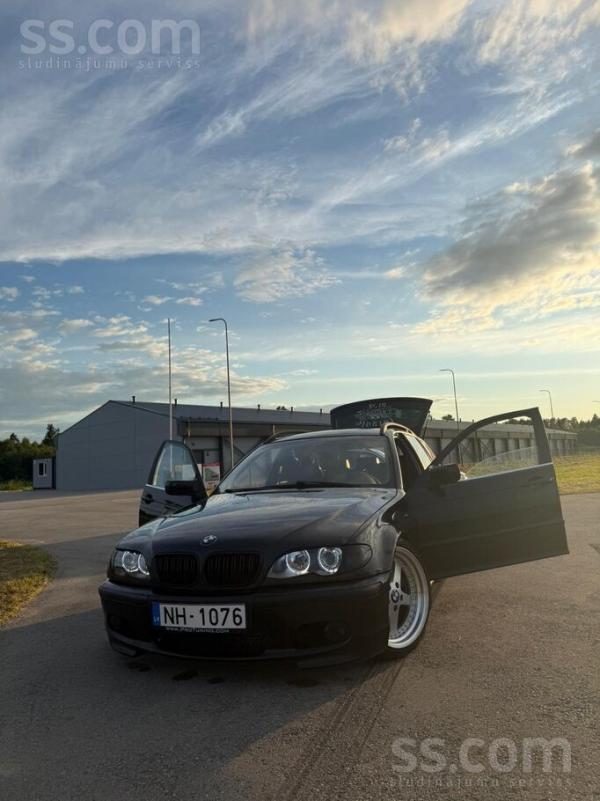Black BMW 330 2001 in Preili, with an engine capacity of 3.00 L and mileage of 415 thousand km for 5000 €, photo 1 on AUTOMOTO.COM.LV
