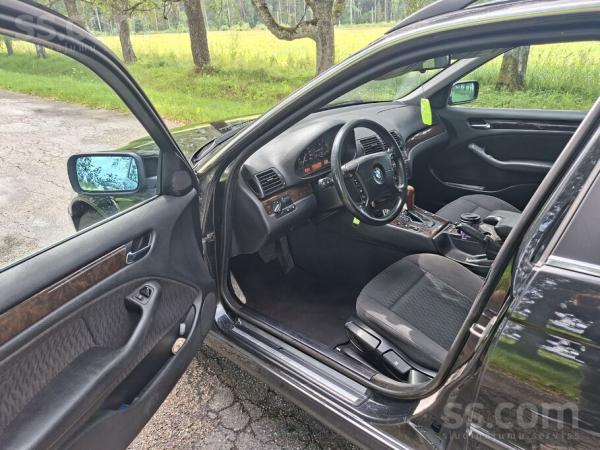 Black BMW 330 2001 in Talsi, with an engine capacity of 3.00 L and mileage of 201 thousand km for 2600 €, photo 8 on AUTOMOTO.COM.LV
