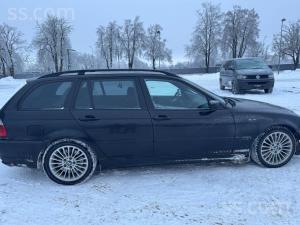 Melns BMW 330 2001 Dobele, ar dzinēja tilpumu 3.00 L un nobraukumu 450 tūkst. km par 2300 €, foto 5 vietnē AUTOMOTO.COM.LV