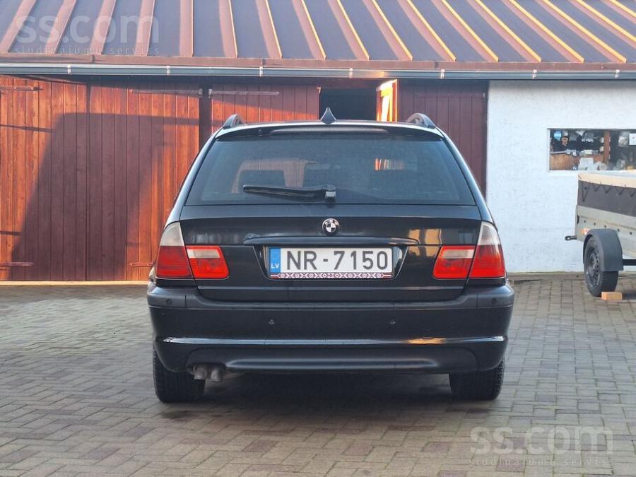 Black BMW 330 2002 in Riga, with an engine capacity of 3.00 L and mileage of 403 thousand km for 3300 €, photo 3 on AUTOMOTO.COM.LV