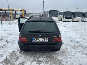 Black BMW 330 2002 in Kaunas, with an engine capacity of 2.93 L and mileage of 413 thousand km for 1800 €, photo 3 on AUTOMOTO.COM.LV