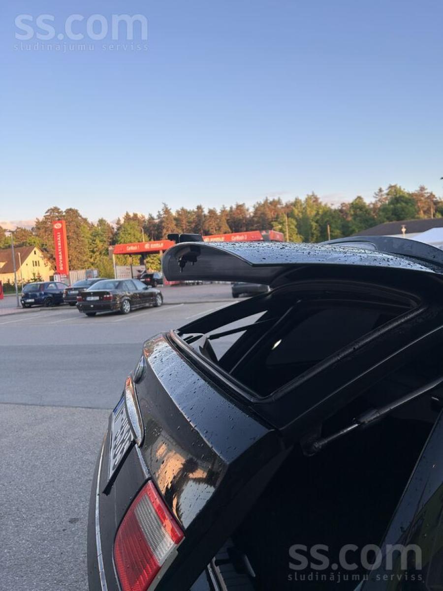 Melns BMW 330 2002 Rīga, ar dzinēja tilpumu 3.00 L un nobraukumu 403 tūkst. km par 3150 €, foto 6 vietnē AUTOMOTO.COM.LV