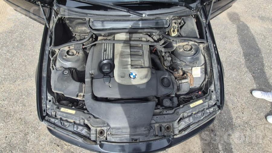 Melns BMW 330 2002 Liepāja, ar dzinēja tilpumu 3.00 L un nobraukumu 462 tūkst. km par 2500 €, foto 7 vietnē AUTOMOTO.COM.LV