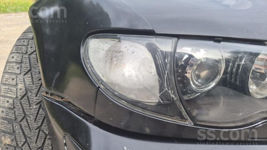 Melns BMW 330 2002 Liepāja, ar dzinēja tilpumu 3.00 L un nobraukumu 462 tūkst. km par 2500 €, foto 14 vietnē AUTOMOTO.COM.LV