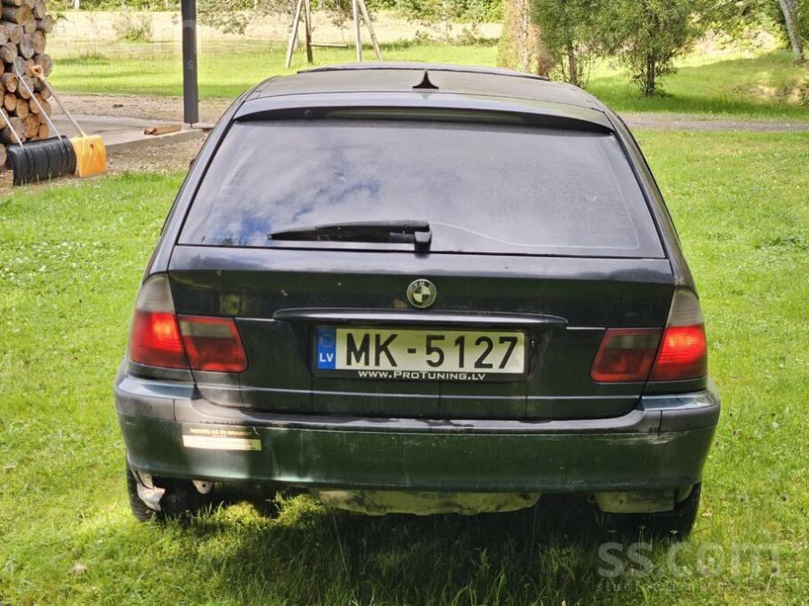 Black BMW 330 2002 in Valka, with an engine capacity of 3.00 L and mileage of 427 thousand km for 850 €, photo 6 on AUTOMOTO.COM.LV