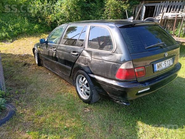 Melns BMW 330 2002 Rīga, ar dzinēja tilpumu 3.00 L un nobraukumu 427 tūkst. km par 800 €, foto 2 vietnē AUTOMOTO.COM.LV