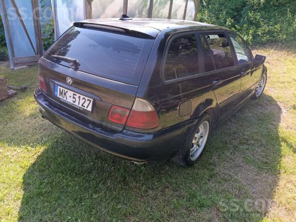 Melns BMW 330 2002 Rīga, ar dzinēja tilpumu 3.00 L un nobraukumu 427 tūkst. km par 800 €, foto 4 vietnē AUTOMOTO.COM.LV