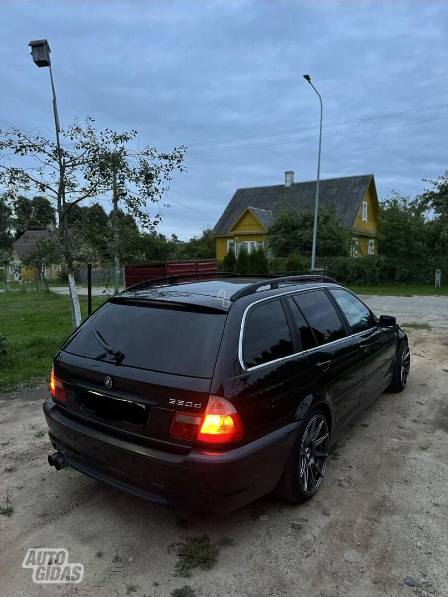 Melns BMW 330 2002 Viļņa, ar dzinēja tilpumu 3.00 L un nobraukumu 360 tūkst. km par 3300 €, foto 6 vietnē AUTOMOTO.COM.LV