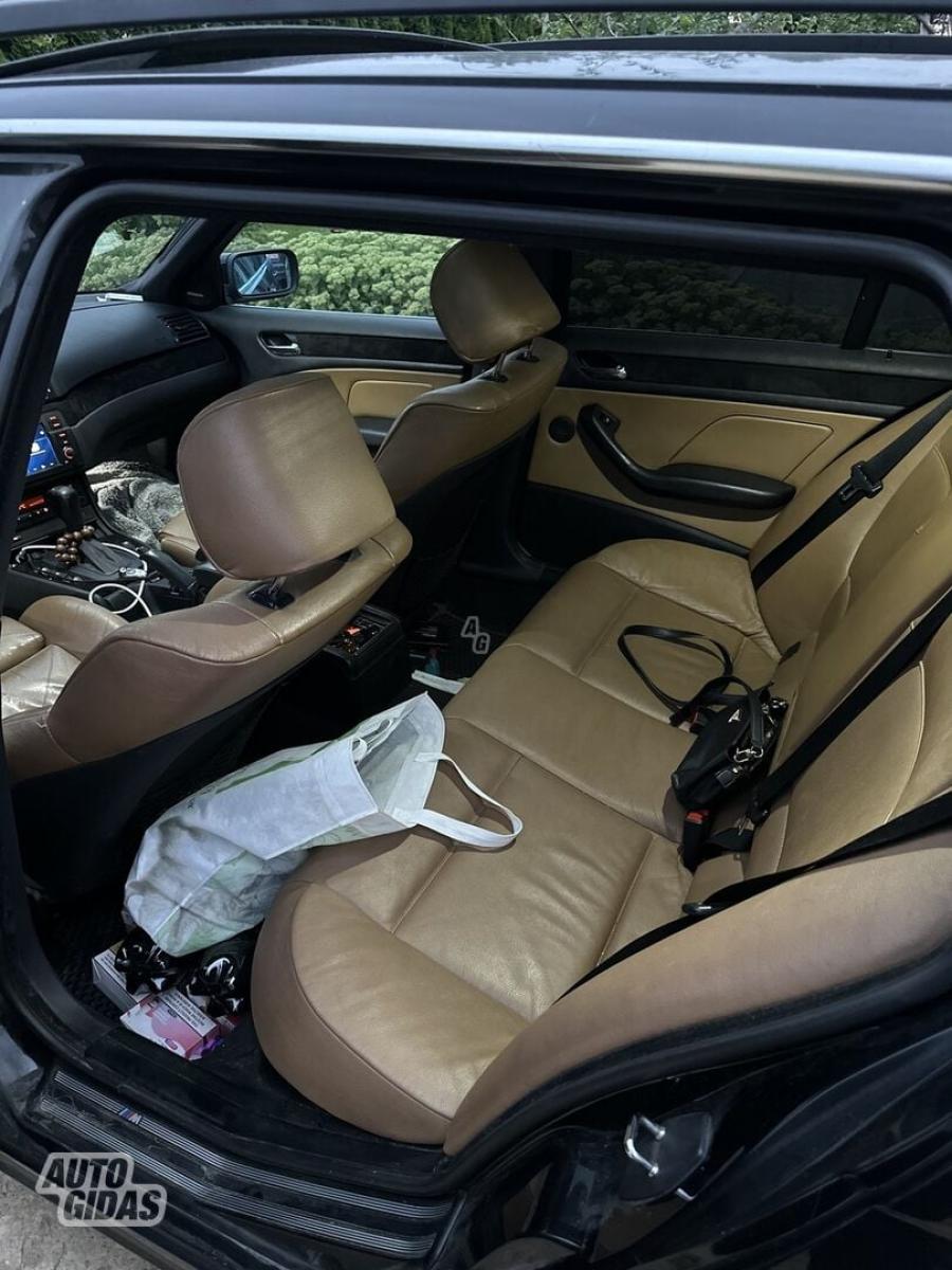 Melns BMW 330 2002 Viļņa, ar dzinēja tilpumu 3.00 L un nobraukumu 360 tūkst. km par 3300 €, foto 8 vietnē AUTOMOTO.COM.LV