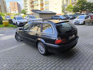Black BMW 330 2002 in Vilnius, with an engine capacity of 3.00 L and mileage of 387 thousand km for 1700 €, photo 3 on AUTOMOTO.COM.LV