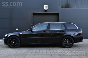 Black BMW 330 2002 in Riga, with an engine capacity of 3.00 L and mileage of 228 thousand km for 3300 €, photo 5 on AUTOMOTO.COM.LV