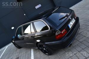 Black BMW 330 2002 in Riga, with an engine capacity of 3.00 L and mileage of 228 thousand km for 3300 €, photo 16 on AUTOMOTO.COM.LV