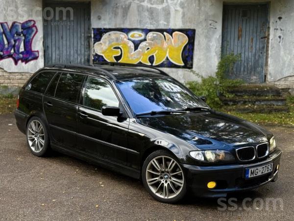 Black BMW 330 2002 in Jurmala, with an engine capacity of 3.00 L and mileage of 385 thousand km for 3600 €, photo 4 on AUTOMOTO.COM.LV