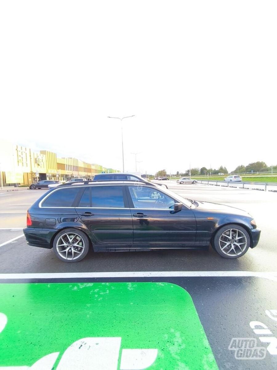 Melns BMW 330 2002 Kauņa, ar dzinēja tilpumu 3.00 L un nobraukumu 481 tūkst. km par 1900 €, foto 5 vietnē AUTOMOTO.COM.LV
