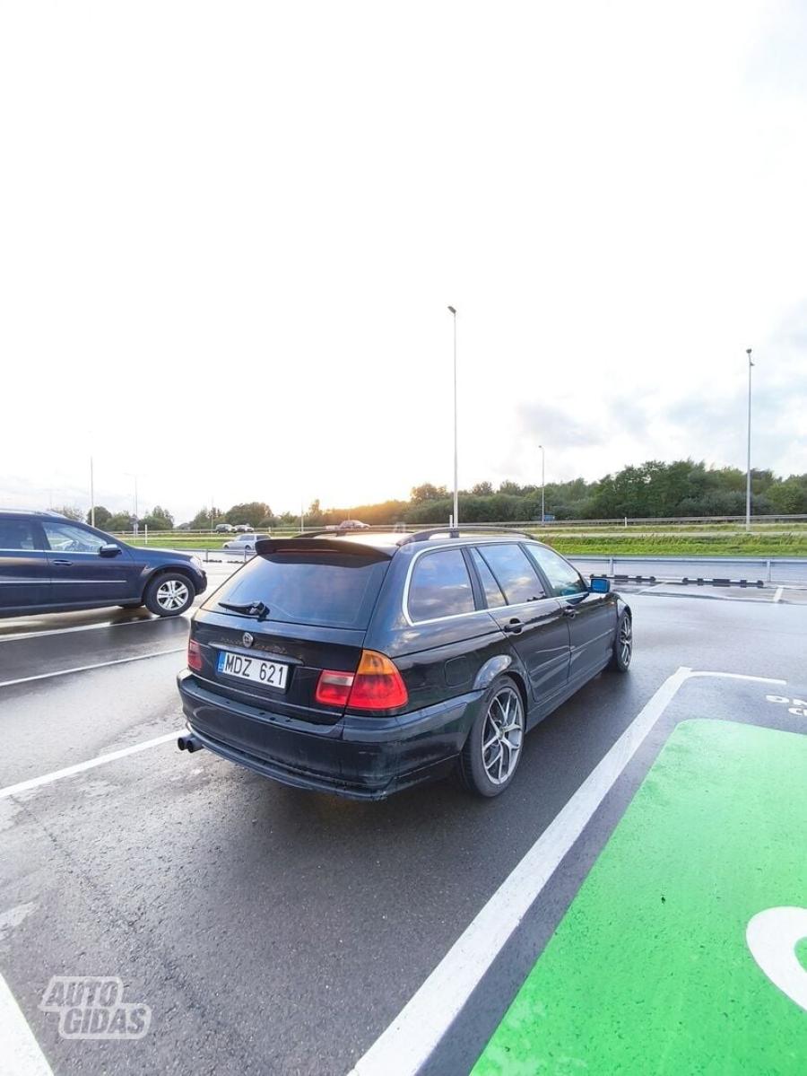 Melns BMW 330 2002 Kauņa, ar dzinēja tilpumu 3.00 L un nobraukumu 481 tūkst. km par 1900 €, foto 6 vietnē AUTOMOTO.COM.LV