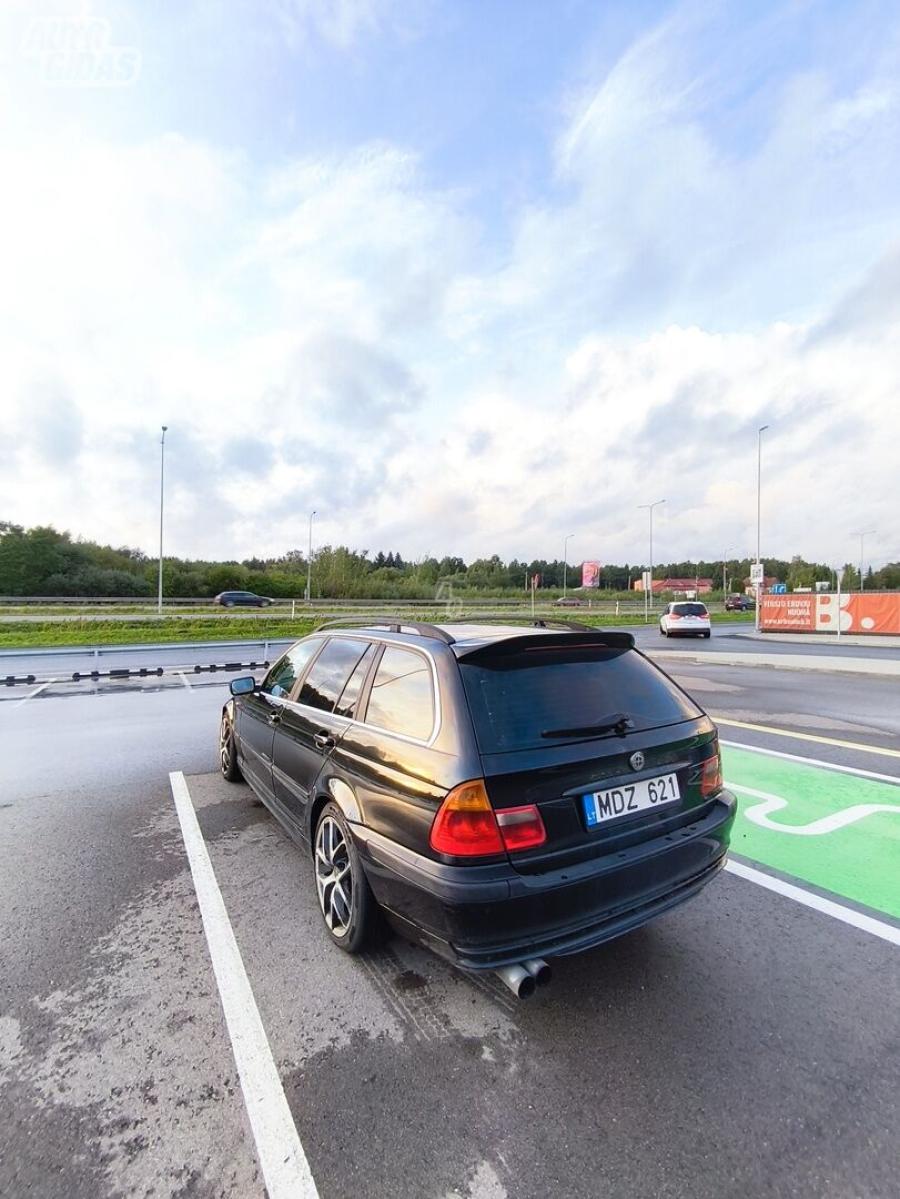 Melns BMW 330 2002 Kauņa, ar dzinēja tilpumu 3.00 L un nobraukumu 481 tūkst. km par 1900 €, foto 7 vietnē AUTOMOTO.COM.LV