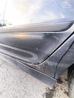 Melns BMW 330 2002 Kauņa, ar dzinēja tilpumu 3.00 L un nobraukumu 481 tūkst. km par 1900 €, foto 10 vietnē AUTOMOTO.COM.LV