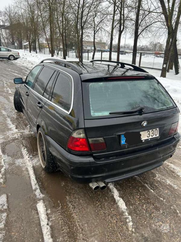 Melns BMW 330 2003 Jonava, ar dzinēja tilpumu 2.99 L un nobraukumu 379 tūkst. km par 2000 €, foto 5 vietnē AUTOMOTO.COM.LV