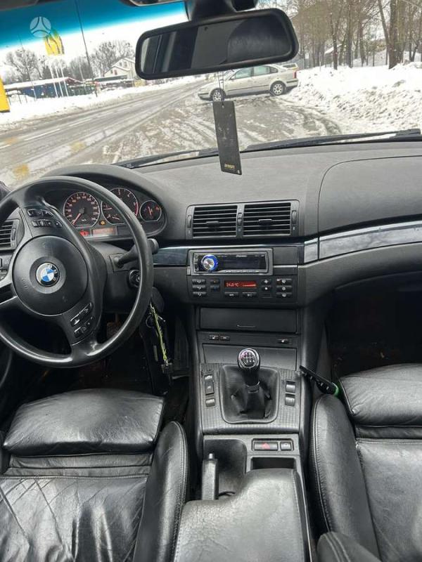 Melns BMW 330 2003 Jonava, ar dzinēja tilpumu 2.99 L un nobraukumu 379 tūkst. km par 2000 €, foto 9 vietnē AUTOMOTO.COM.LV