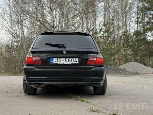 Black BMW 330 2003 in Riga, with an engine capacity of 3.00 L and mileage of 374 thousand km for 2000 €, photo 7 on AUTOMOTO.COM.LV