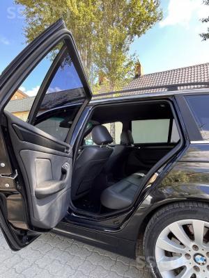 Black BMW 330 2003 in Liepaja, with an engine capacity of 3.00 L and mileage of 363 thousand km for 2900 €, photo 12 on AUTOMOTO.COM.LV