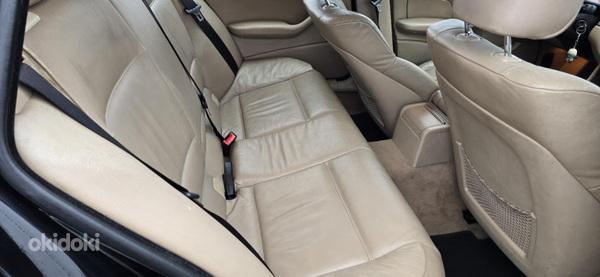 Black BMW 330 2003 in Haapsalu, with an engine capacity of 0.00 L and mileage of 403 thousand km for 3900 €, photo 9 on AUTOMOTO.COM.LV
