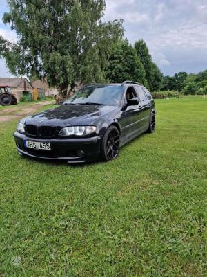Melns BMW 330 2003 Plungė, ar dzinēja tilpumu 2.93 L un nobraukumu 405 tūkst. km par 2000 €, foto  vietnē AUTOMOTO.COM.LV