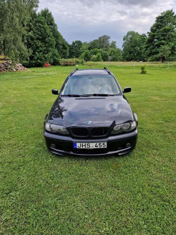 Black BMW 330 2003 in Plunge, with an engine capacity of 2.93 L and mileage of 405 thousand km for 2000 €, photo 3 on AUTOMOTO.COM.LV
