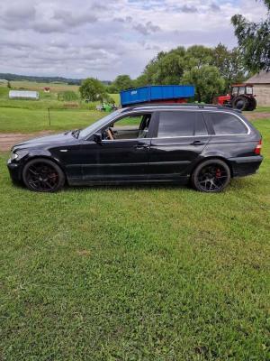 Melns BMW 330 2003 Plungė, ar dzinēja tilpumu 2.93 L un nobraukumu 405 tūkst. km par 2000 €, foto 5 vietnē AUTOMOTO.COM.LV