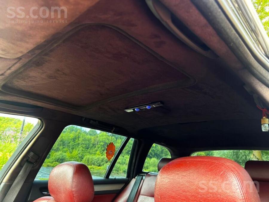 Melns BMW 330 2003 Bauska, ar dzinēja tilpumu 3.00 L un nobraukumu 372 tūkst. km par 2750 €, foto 16 vietnē AUTOMOTO.COM.LV