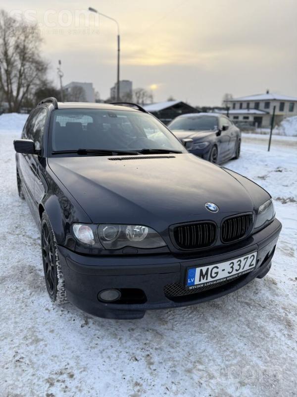 Melns BMW 330 2004 Liepāja, ar dzinēja tilpumu 3.00 L un nobraukumu 0 tūkst. km par 4400 €, foto 4 vietnē AUTOMOTO.COM.LV