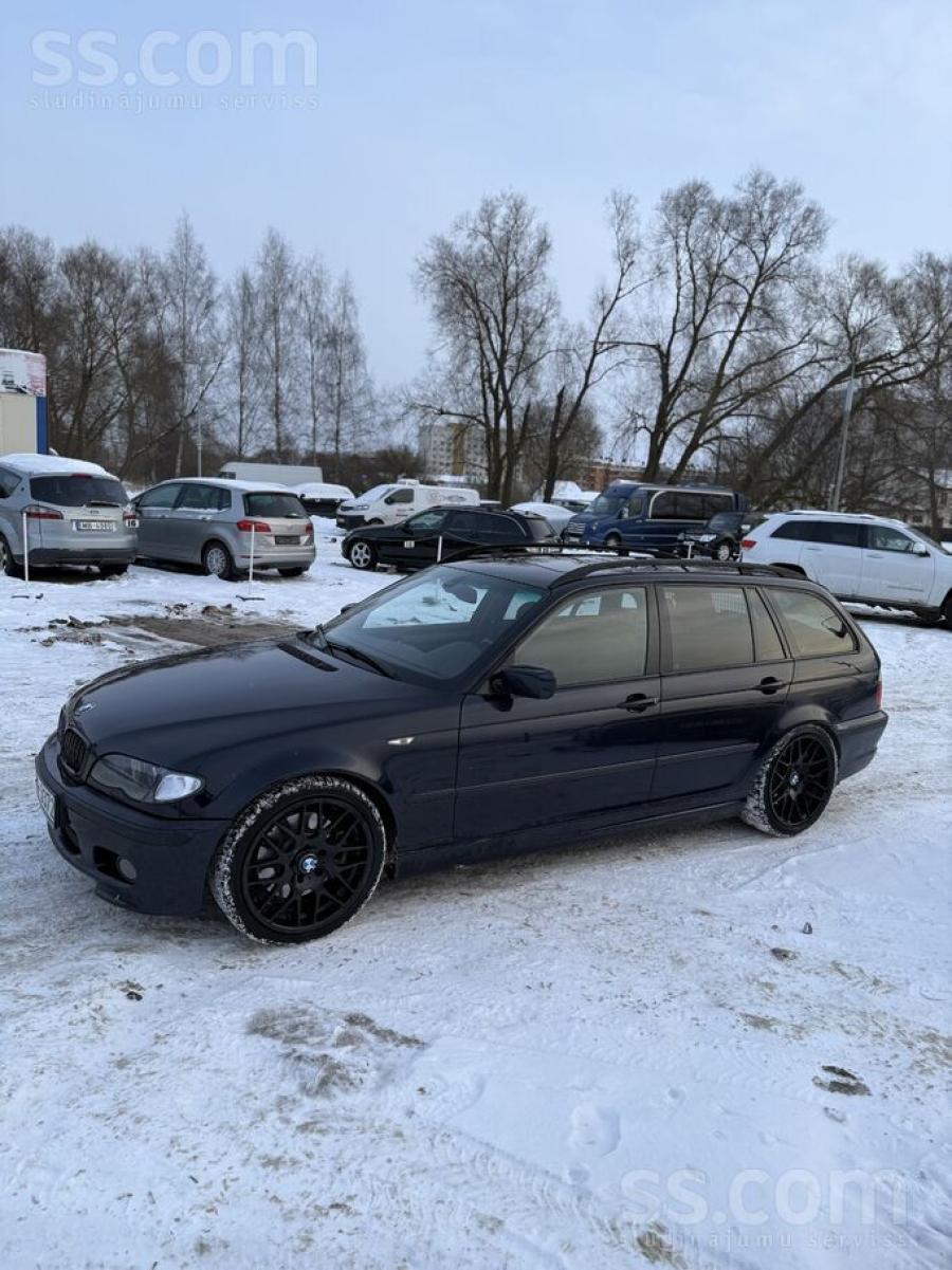 Black BMW 330 2004 in Liepaja, with an engine capacity of 3.00 L and mileage of 0 thousand km for 4400 €, photo 5 on AUTOMOTO.COM.LV