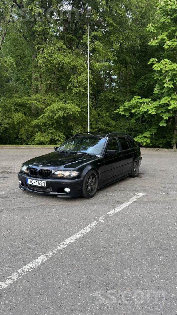Black BMW 330 2004 in Riga, with an engine capacity of 3.00 L and mileage of 493 thousand km for 3250 €, photo 1 on AUTOMOTO.COM.LV