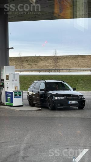Melns BMW 330 2004 Rīga, ar dzinēja tilpumu 3.00 L un nobraukumu 342 tūkst. km par 3200 €, foto 4 vietnē AUTOMOTO.COM.LV