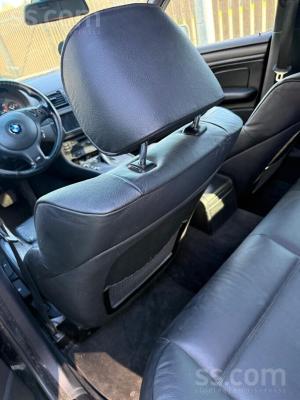 Melns BMW 330 2004 Rīga, ar dzinēja tilpumu 3.00 L un nobraukumu 342 tūkst. km par 3200 €, foto 5 vietnē AUTOMOTO.COM.LV