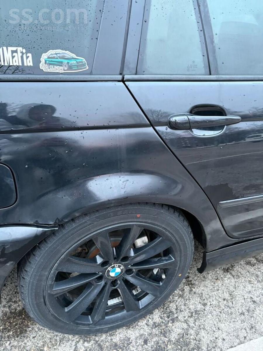 Black BMW 330 2004 in Riga, with an engine capacity of 3.00 L and mileage of 340 thousand km for 3200 €, photo 11 on AUTOMOTO.COM.LV