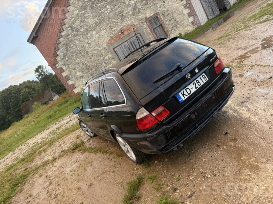 Черный БМВ 330 2004 в Айзкраукле, объемом двигателя 3.00 л и пробегом 455 тыс. км за 2500 €, фото 4 на AUTOMOTO.COM.LV