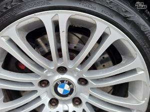 Black BMW 330 2004 in Klaipeda, with an engine capacity of 2.90 L and mileage of 410 thousand km for 2650 €, photo 8 on AUTOMOTO.COM.LV