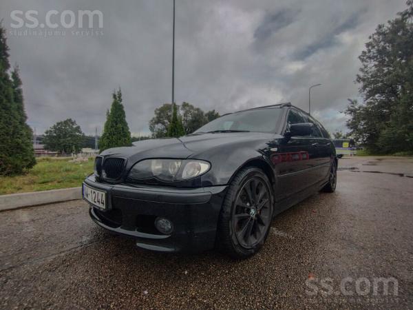 Black BMW 330 2004 in Riga, with an engine capacity of 3.00 L and mileage of 321 thousand km for 3650 €, photo 1 on AUTOMOTO.COM.LV