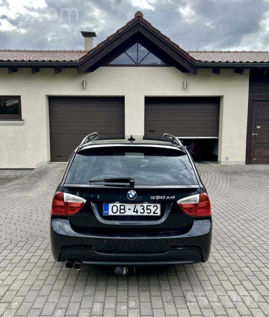 Melns BMW 330 2005 Rīga, ar dzinēja tilpumu 3.00 L un nobraukumu 314 tūkst. km par 4555 €, foto 5 vietnē AUTOMOTO.COM.LV