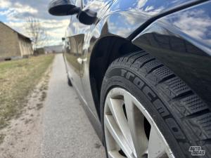Black BMW 330 2005 in Raseiniai, with an engine capacity of 3.00 L and mileage of 361 thousand km for 4499 €, photo 21 on AUTOMOTO.COM.LV
