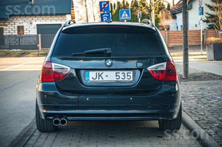 Black BMW 330 2005 in Riga, with an engine capacity of 3.00 L and mileage of 0 thousand km for 3590 €, photo 6 on AUTOMOTO.COM.LV