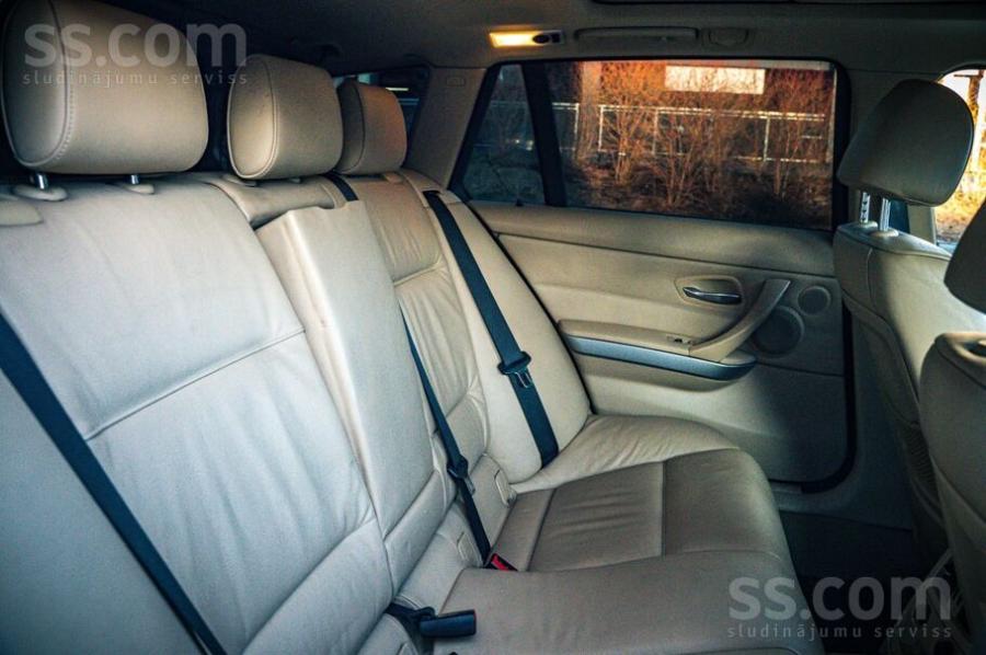 Black BMW 330 2005 in Riga, with an engine capacity of 3.00 L and mileage of 0 thousand km for 3590 €, photo 9 on AUTOMOTO.COM.LV