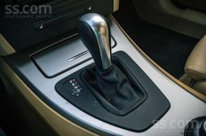 Black BMW 330 2005 in Riga, with an engine capacity of 3.00 L and mileage of 0 thousand km for 3590 €, photo 13 on AUTOMOTO.COM.LV