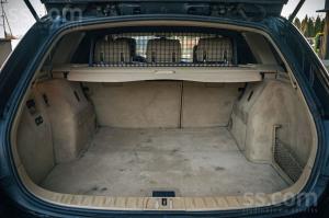 Black BMW 330 2005 in Riga, with an engine capacity of 3.00 L and mileage of 0 thousand km for 3590 €, photo 17 on AUTOMOTO.COM.LV