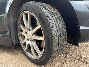Melns BMW 330 2005 Panevēža, ar dzinēja tilpumu 2.99 L un nobraukumu 250 tūkst. km par 2500 €, foto 7 vietnē AUTOMOTO.COM.LV