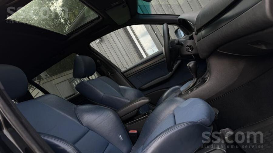 Melns BMW 330 2005 Rīga, ar dzinēja tilpumu 3.00 L un nobraukumu 0 tūkst. km par 2650 €, foto 8 vietnē AUTOMOTO.COM.LV