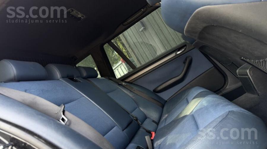 Melns BMW 330 2005 Rīga, ar dzinēja tilpumu 3.00 L un nobraukumu 0 tūkst. km par 2650 €, foto 12 vietnē AUTOMOTO.COM.LV