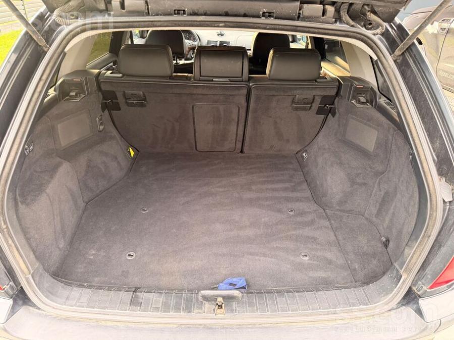 Melns BMW 330 2005 Rīga, ar dzinēja tilpumu 3.00 L un nobraukumu 318 tūkst. km par 2450 €, foto 7 vietnē AUTOMOTO.COM.LV