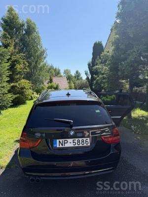 Melns BMW 330 2005 Rēzekne, ar dzinēja tilpumu 3.00 L un nobraukumu 439 tūkst. km par 3700 €, foto 7 vietnē AUTOMOTO.COM.LV